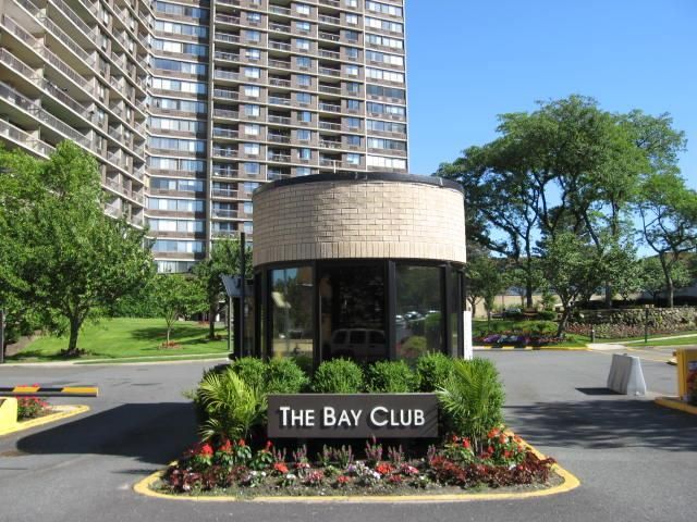 1 Bay Club Dr #21U, Bayside, NY 11360 - See Est. Value, Schools & More