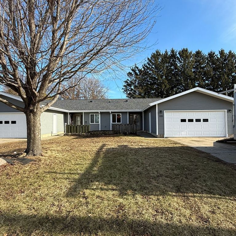 213-217 N Thompson Rd, Sun Prairie, WI 53590 | Trulia