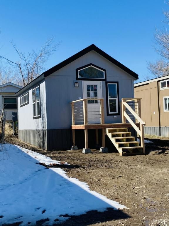 400 S 1st St #12, Lander, WY 82520 - See Est. Value, Schools & More