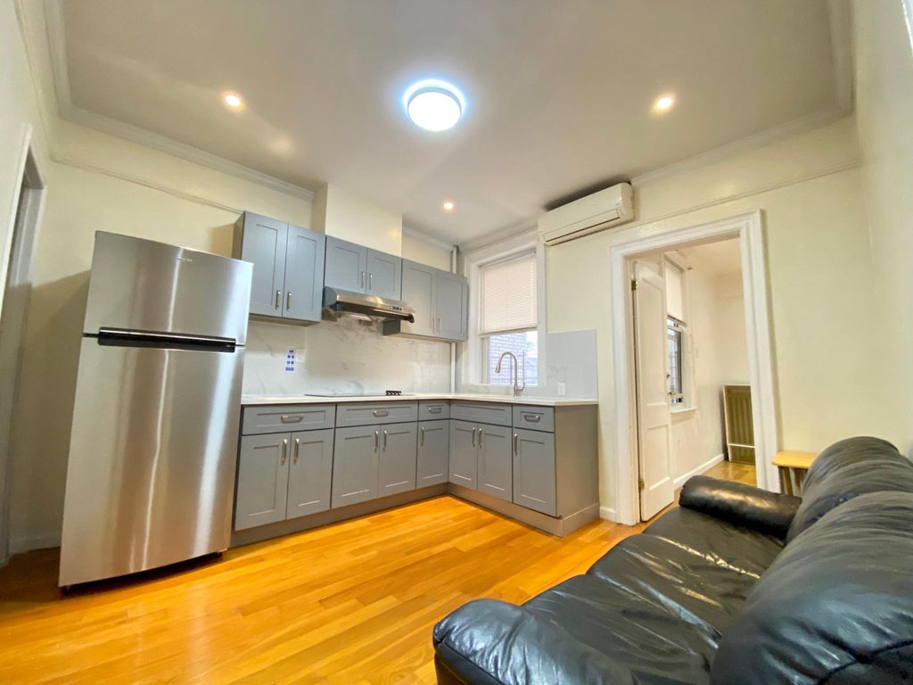 2152 W 6th St #2F, Brooklyn, NY 11223 - See Est. Value, Schools & More