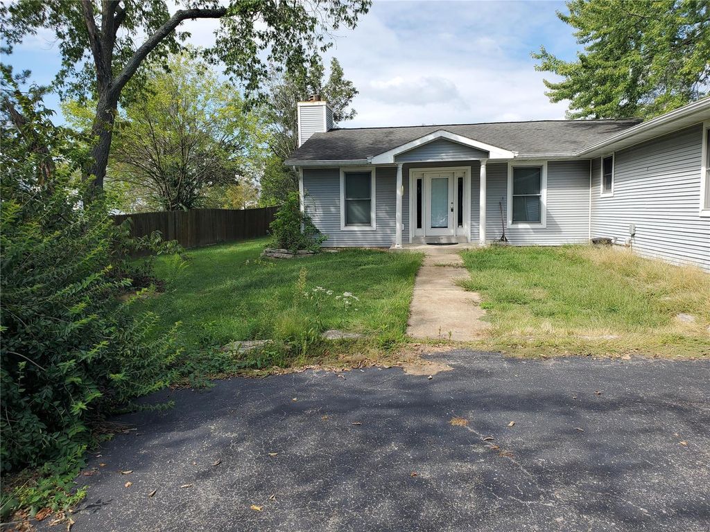 5549 Old Lemay Ferry Rd, Saint Louis, MO 63129 | MLS# 23062083 | Trulia