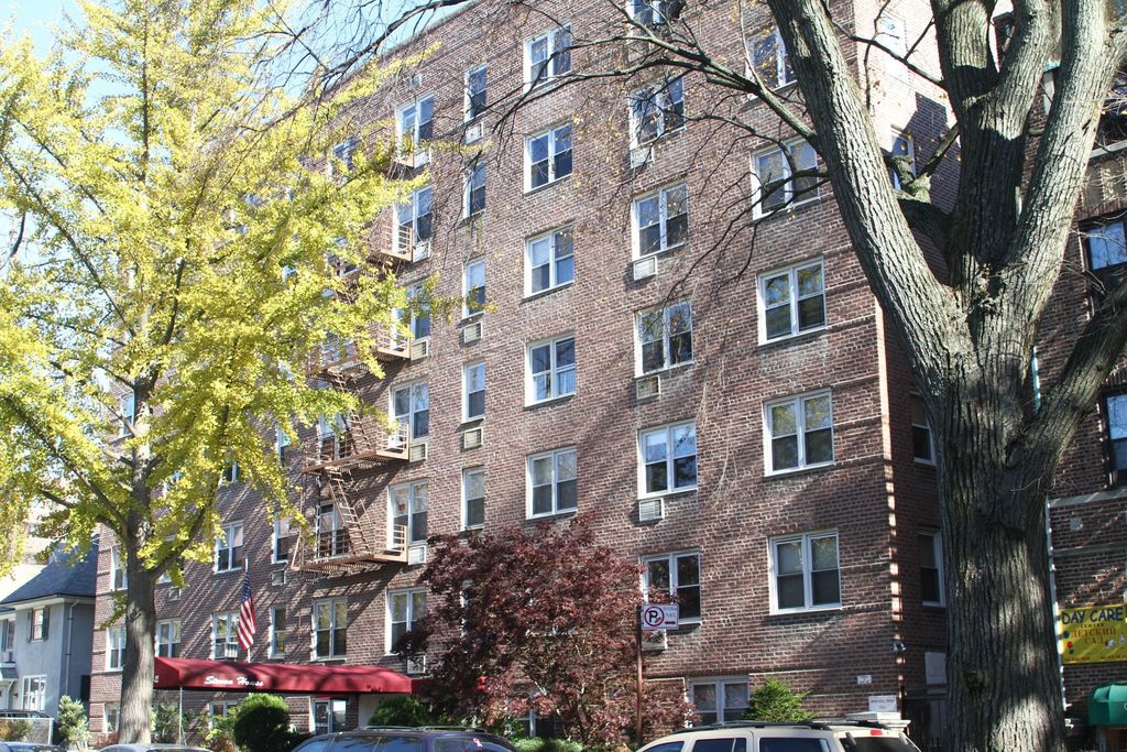 84-25 118th St #3C, Kew Gardens, NY 11415 - See Est. Value, Schools & More