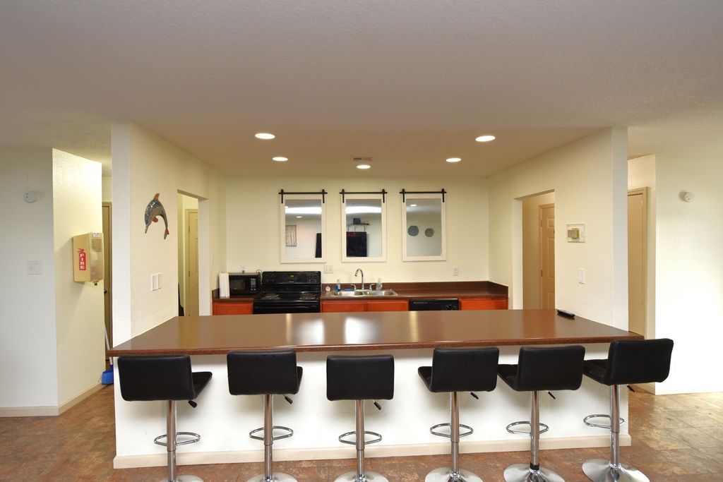 1201 Moore Ave #A1-2, Portland, TX 78374 | Trulia