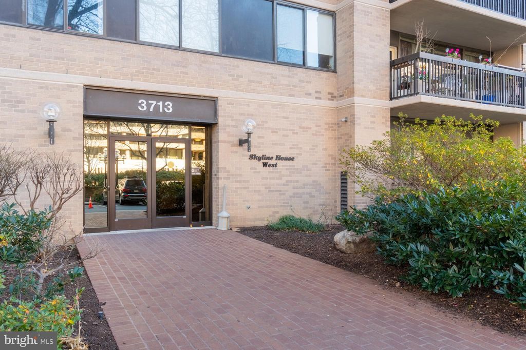 3713 George Mason Dr #703, Falls Church, VA 22041 - See Est. Value ...