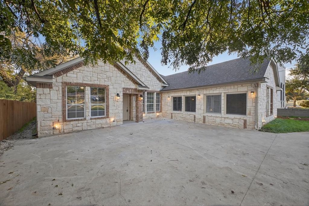 Address Not Disclosed, Dallas, TX 75211 | MLS# 21109997 | Trulia