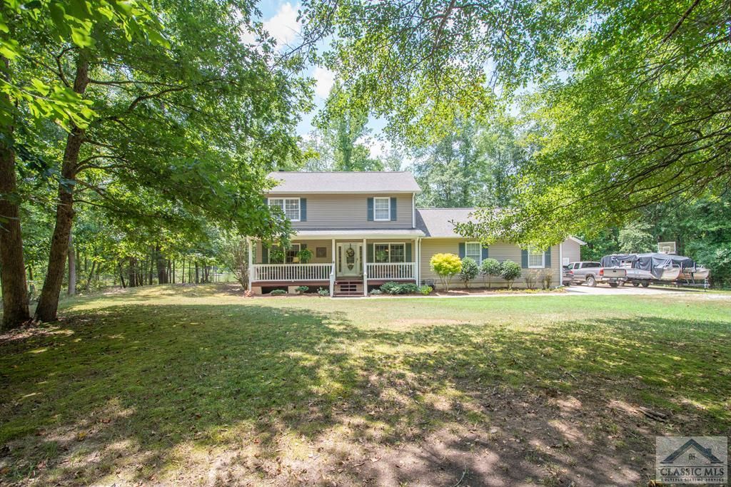 114 Woodlake Dr, Colbert, GA 30628 - See Est. Value, Schools & More