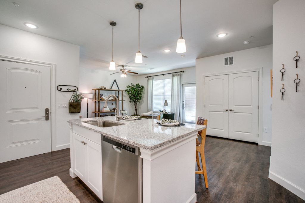 9300 N Sam Houston Pkwy E #8304, Humble, TX 77396 | Trulia