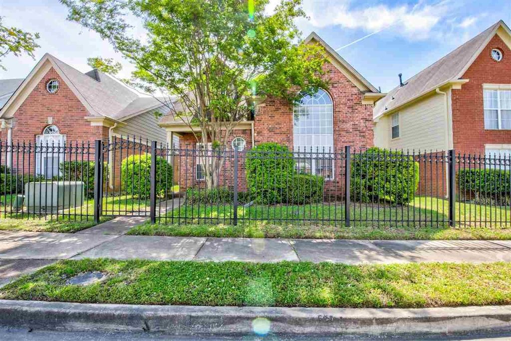 2182 Berry Bush Ln #183, Cordova, TN 38016 - See Est. Value, Schools & More