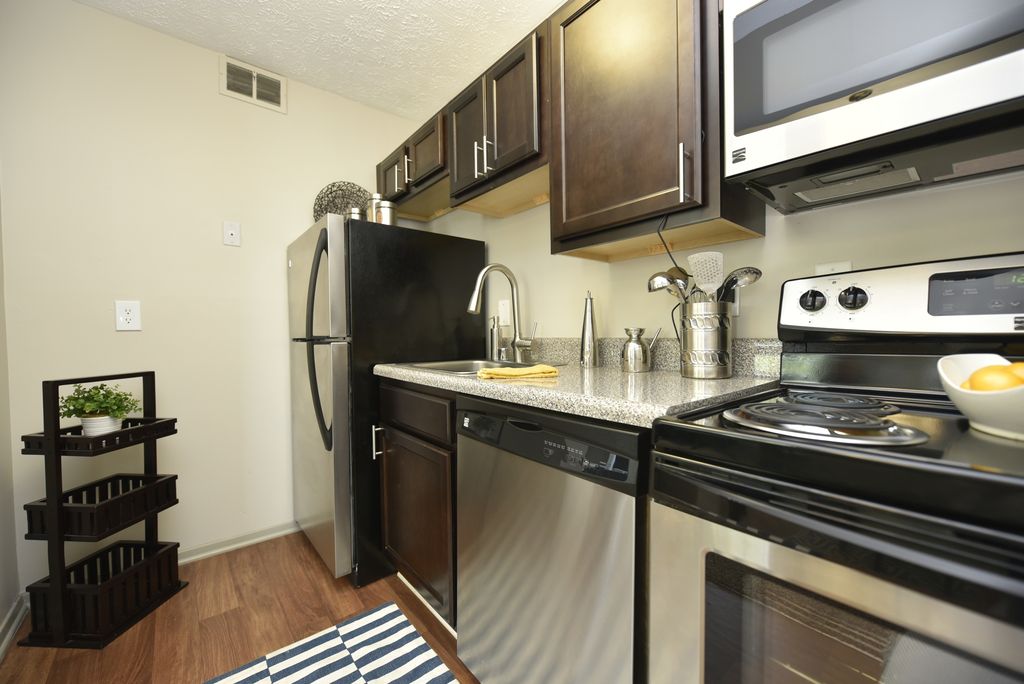 2201 Biljana Dr #7, Louisville, KY 40206 - See Est. Value, Schools & More