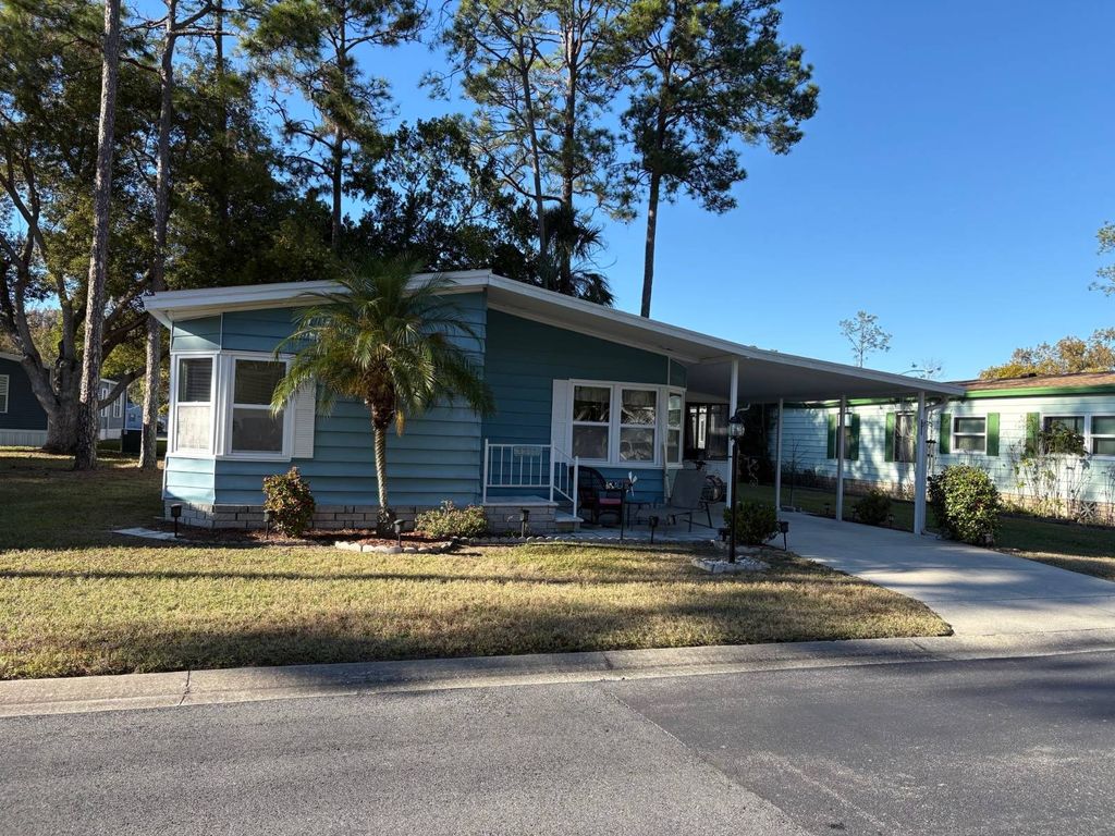 3211 Windjammer Dr #208, Spring Hill, FL 34607 | MLS# 11621293 | Trulia