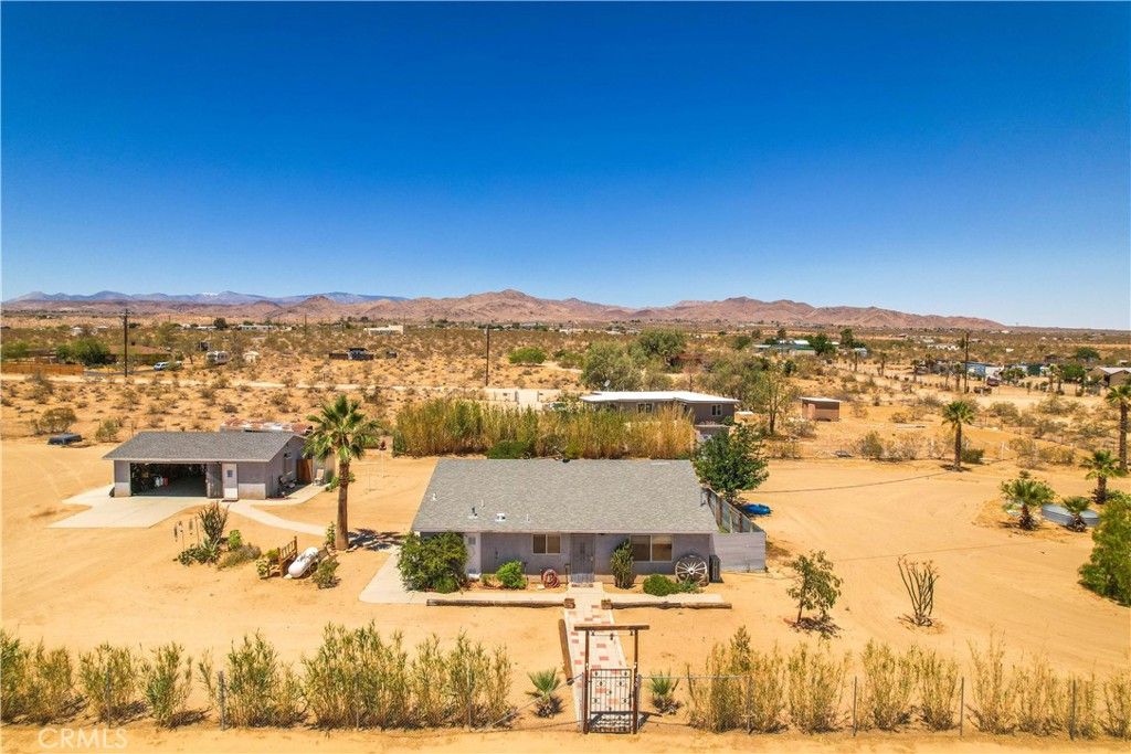 950 Single Tree Rd, Landers, CA 92285 | Trulia