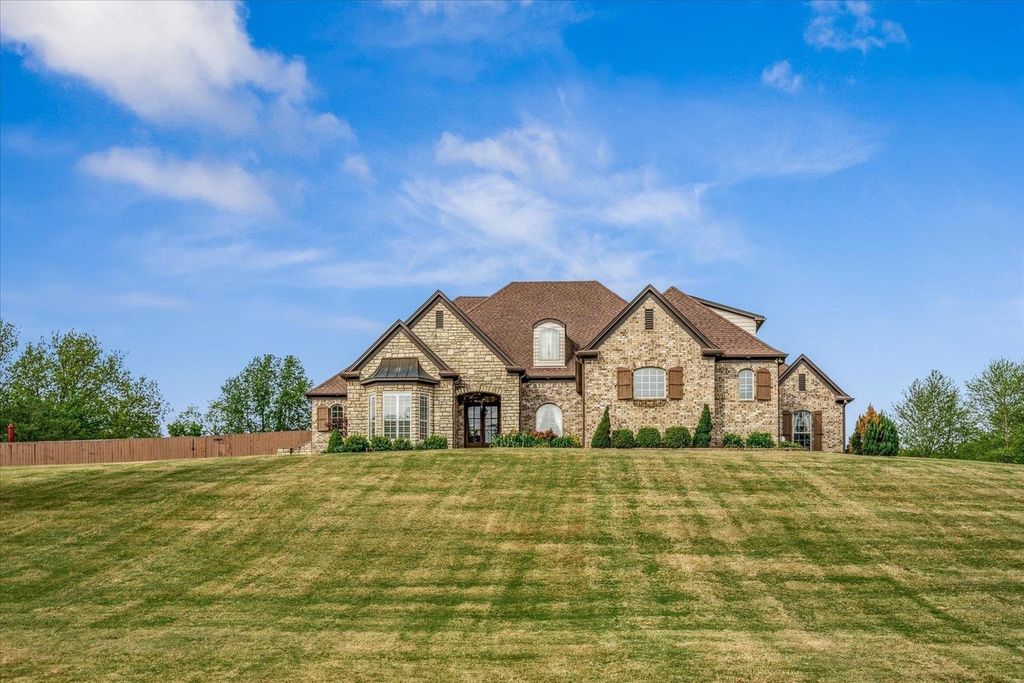 145 James Drew Dr #100, Munford, TN 38058 - See Est. Value, Schools & More