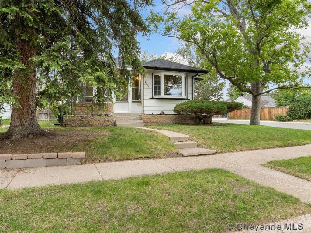 3422 Dey Ave, Cheyenne, WY 82001 - See Est. Value, Schools & More