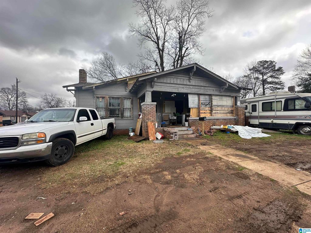 501 5th St SW, Birmingham, AL 35211 | MLS# 21375462 | Trulia