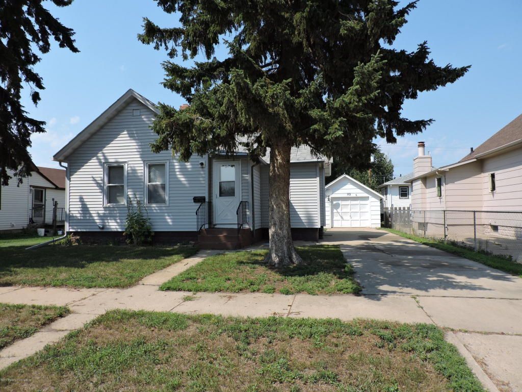112 1st St SW, Dickinson, ND 58601 - See Est. Value, Schools & More