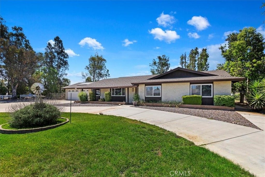 18425 Bert Rd, Riverside, CA 92508 - See Est. Value, Schools & More