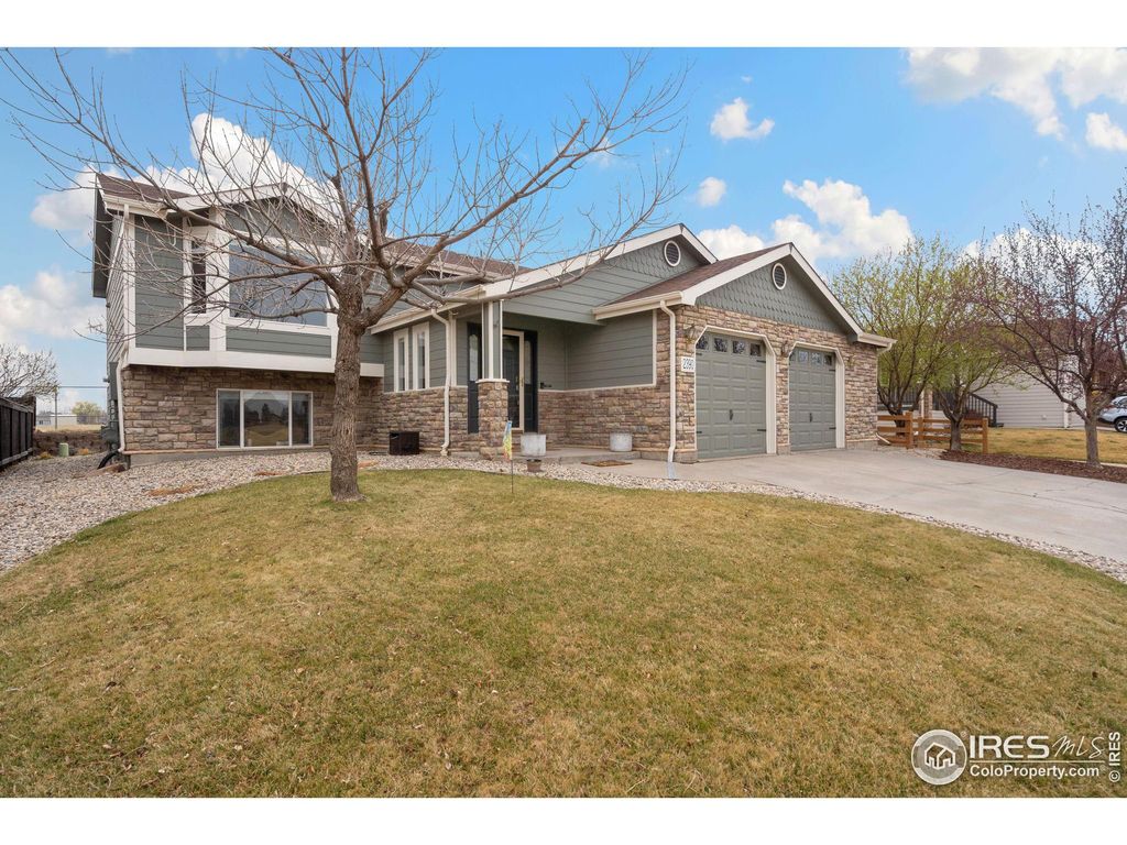 2390 Steamboat Springs St, Loveland, CO 80538 - See Est. Value, Schools ...