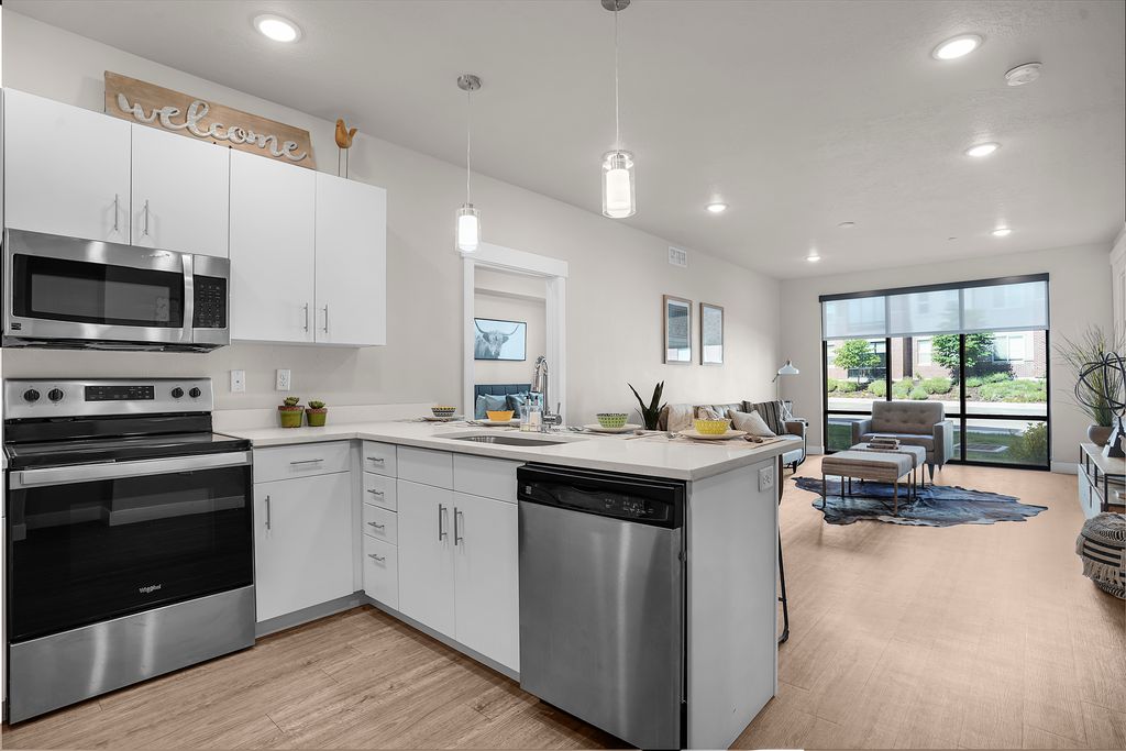 7711 S Gardner Stop Way #1201, West Jordan, UT 84084 - See Est. Value ...