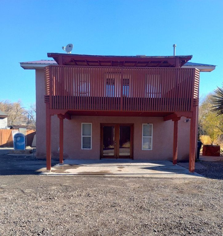 2018 Muniz Rd SW, Albuquerque, NM 87105 - See Est. Value, Schools & More