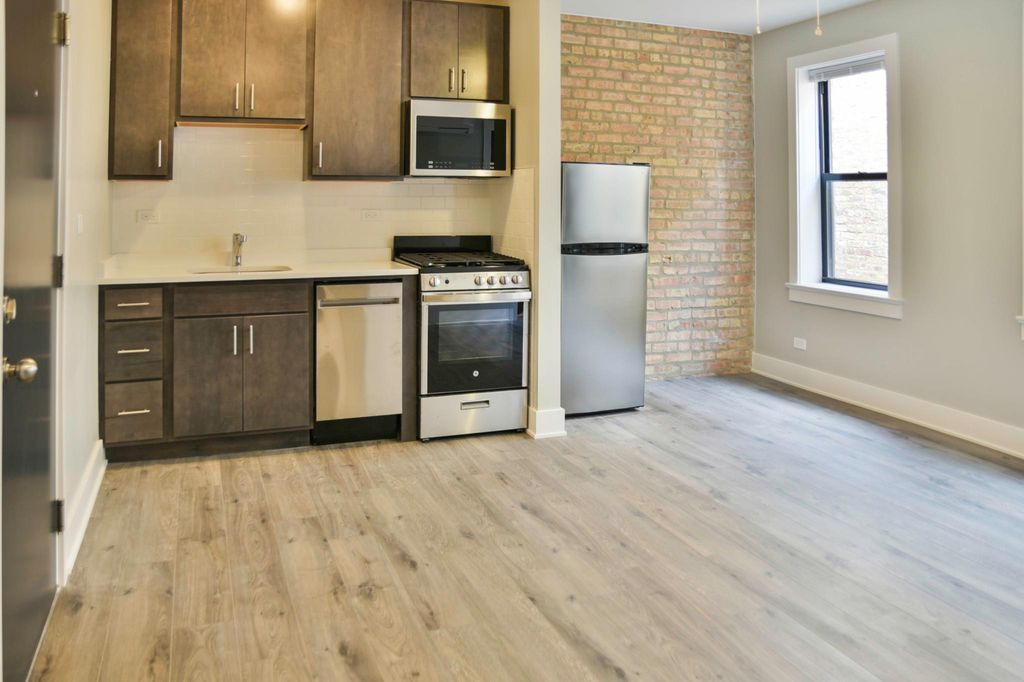 4069 N Kenmore Ave, Chicago, IL 60613 | Trulia