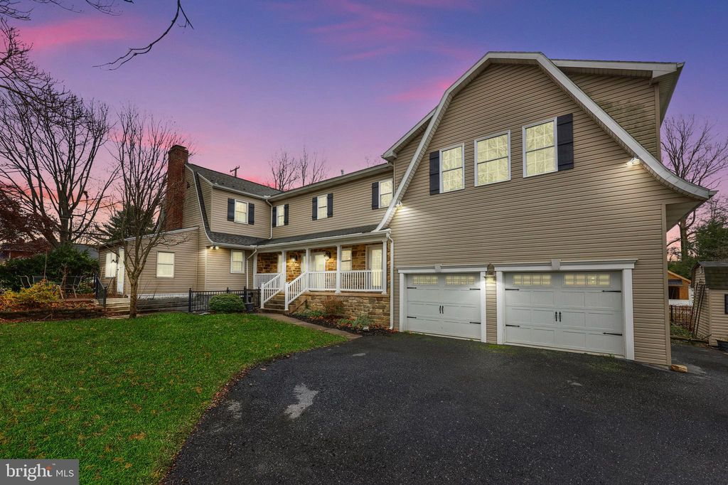 200 S 24th St, Camp Hill, PA 17011 - See Est. Value, Schools & More