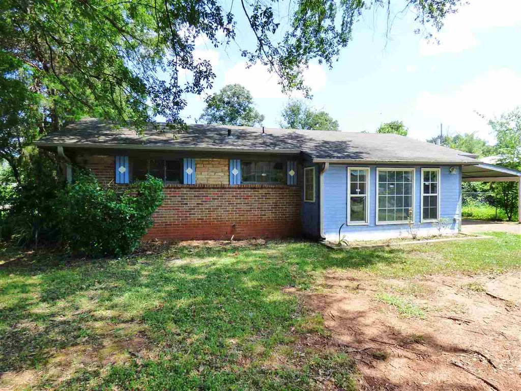 3530 Bermuda Rd SW, Huntsville, AL 35805 - See Est. Value, Schools & More 3530 Bermuda Rd SW, Huntsville, AL 35805 - See Est. Value, Schools & More