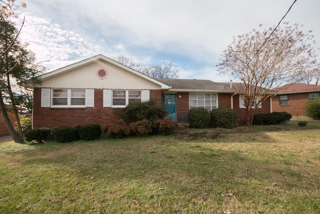 1612 Haynes Meade Cir, Nashville, TN 37207 - See Est. Value, Schools & More