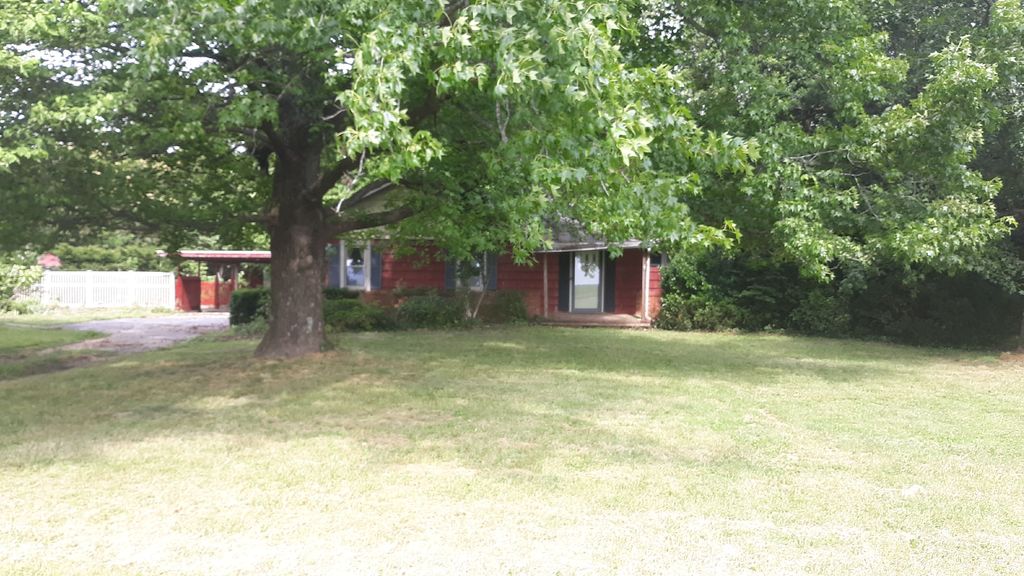 1900 County Road 1950 E, Crossville, IL 62827 - See Est. Value, Schools ...