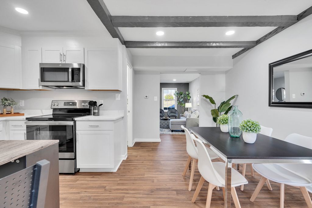 11490 John Marshall Hwy #1, Markham, VA 22643 - See Est. Value, Schools ...