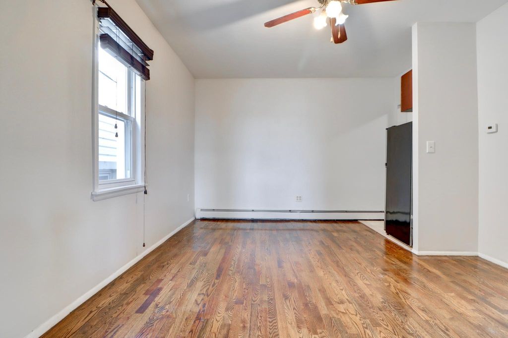 7133 69th St #3RIGHTYY, Ridgewood, NY 11385 - See Est. Value, Schools ...