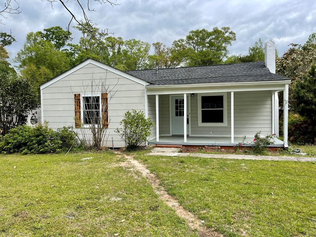 106 Stoneroad Dr, Greenville, AL 36037 - See Est. Value, Schools & More