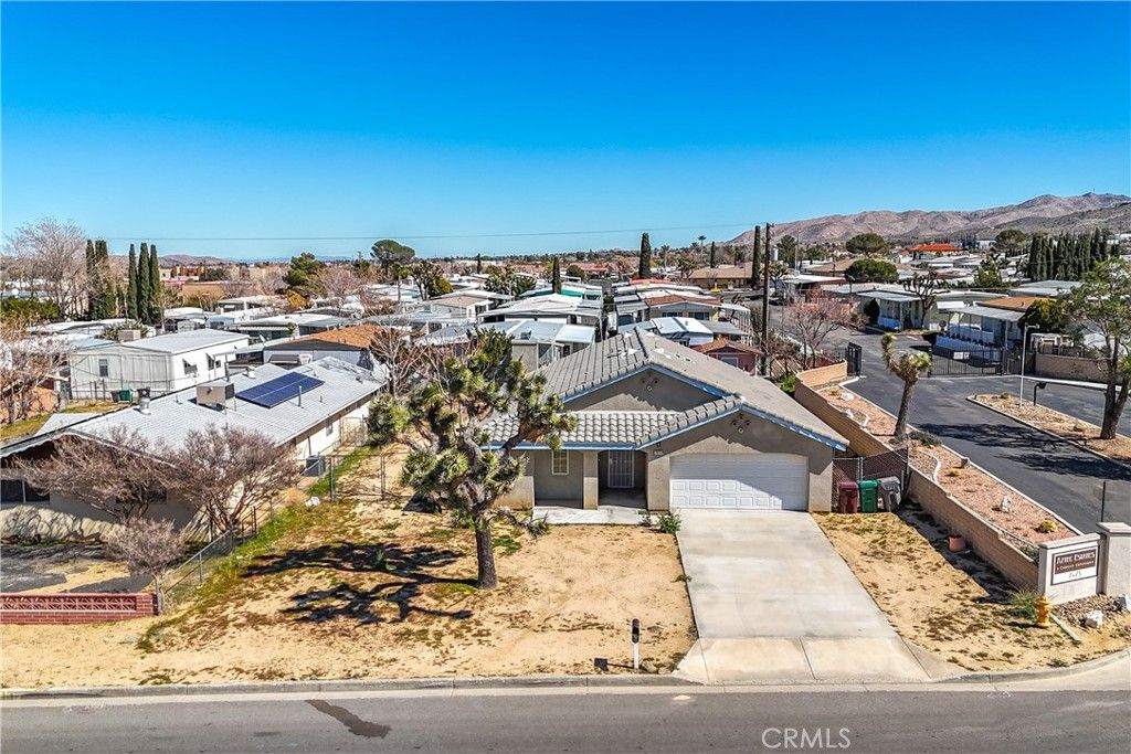 7415 Church St, Yucca Valley, CA 92284 | MLS# JT24049966 | Trulia
