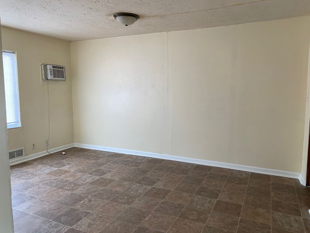 3031 University Ave #27, Waterloo, IA 50701 - See Est. Value, Schools ...