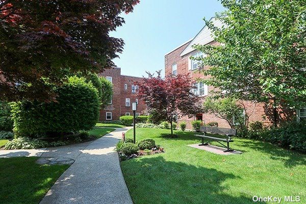 200 North Village Avenue UNIT C7, Rockville Centre, NY 11570 | MLS ...