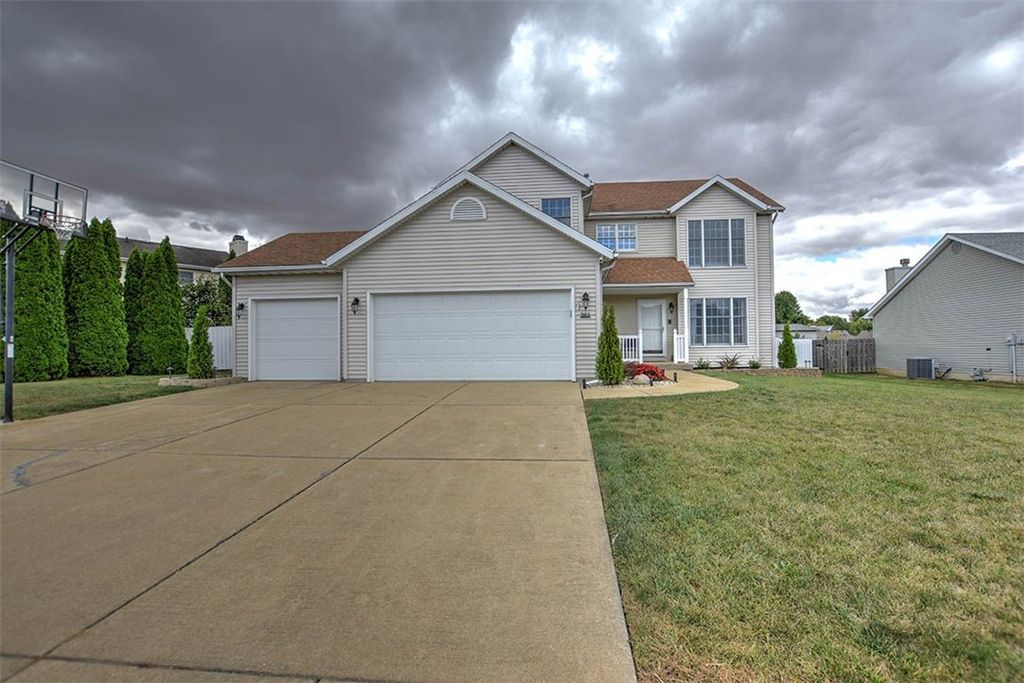 361 Phillip Cir, Forsyth, IL 62535 | Trulia