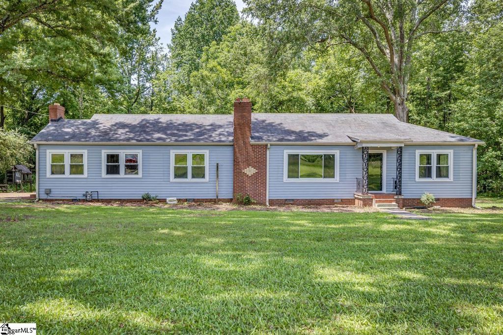 29686 Highway 76 E, Clinton, SC 29325 - See Est. Value, Schools & More