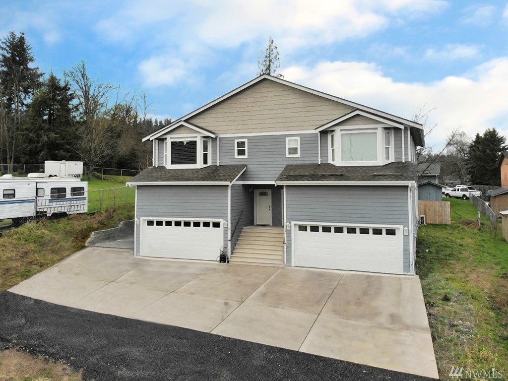 711 Olson Rd, Longview, WA 98632 - See Est. Value, Schools & More