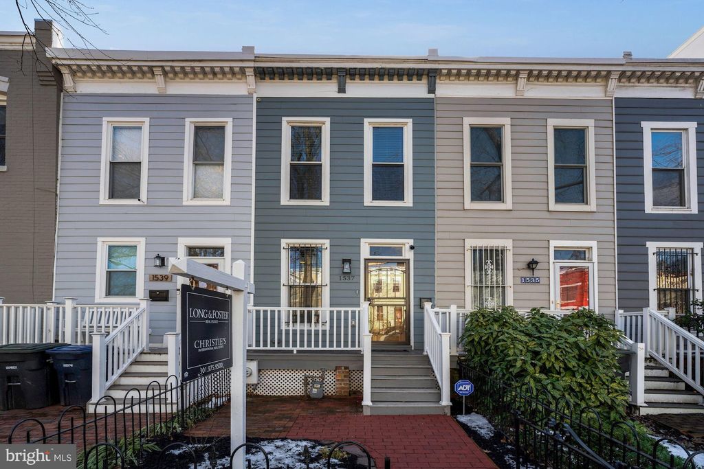 1537 E St SE, Washington, DC 20003 - See Est. Value, Schools & More