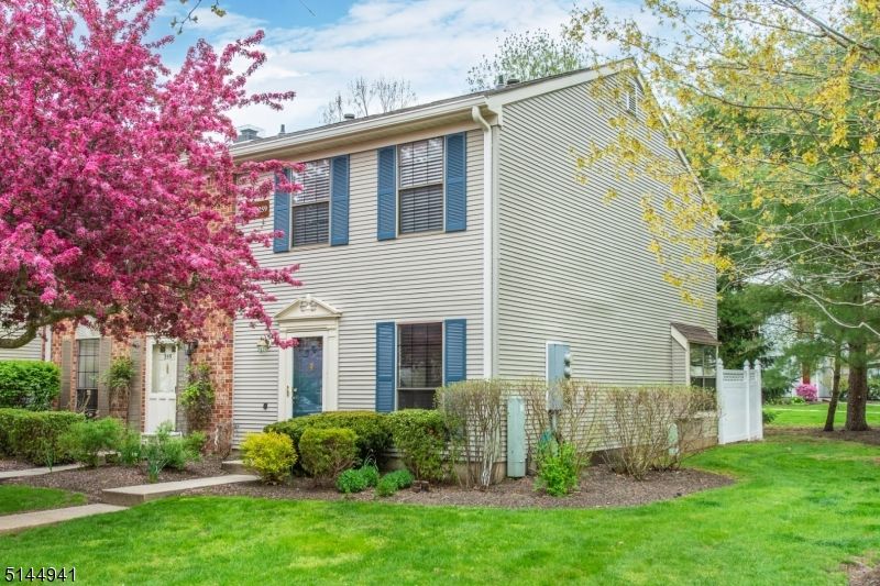 254 Penns Way, Basking Ridge, NJ 07920 - See Est. Value, Schools & More