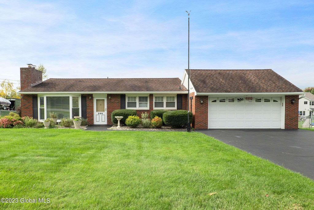 250 Middletown Road, Waterford, NY 12188 - See Est. Value, Schools & More