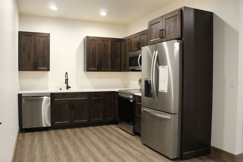 573 S Teton Ave, Sugar City, ID 83448 - Trulia | Trulia