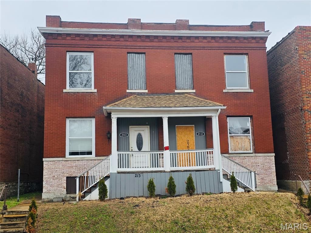 2131 Stansbury St, Saint Louis, MO 63118 | MLS# 26004273 - Trulia | Trulia