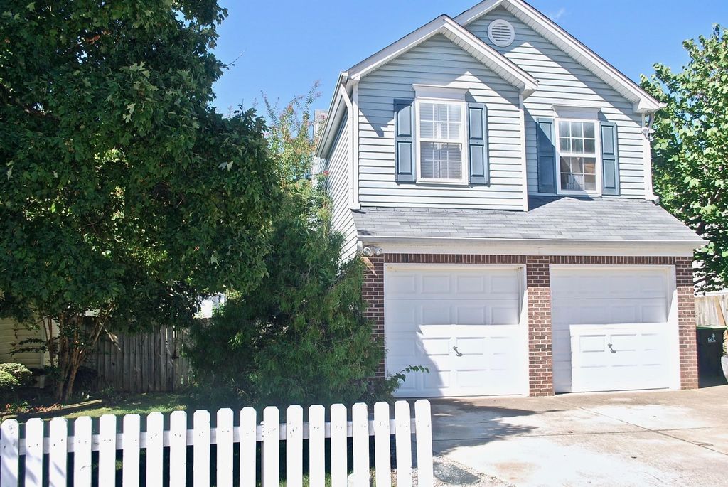 949 Stinson Dr, Holly Springs, NC 27540 - See Est. Value, Schools & More