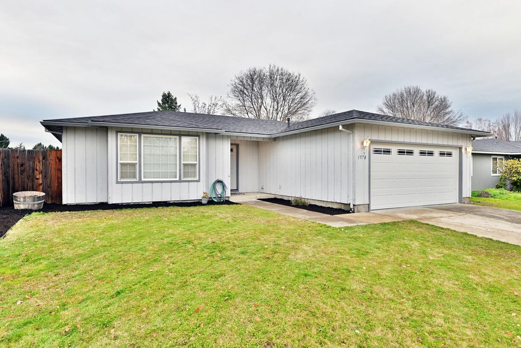 1578 Dixie Ln, Medford, OR 97501 - See Est. Value, Schools & More