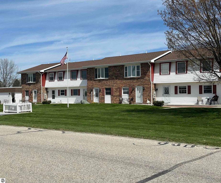 1145 Fairway Dr, Weidman, MI 48893 - See Est. Value, Schools & More