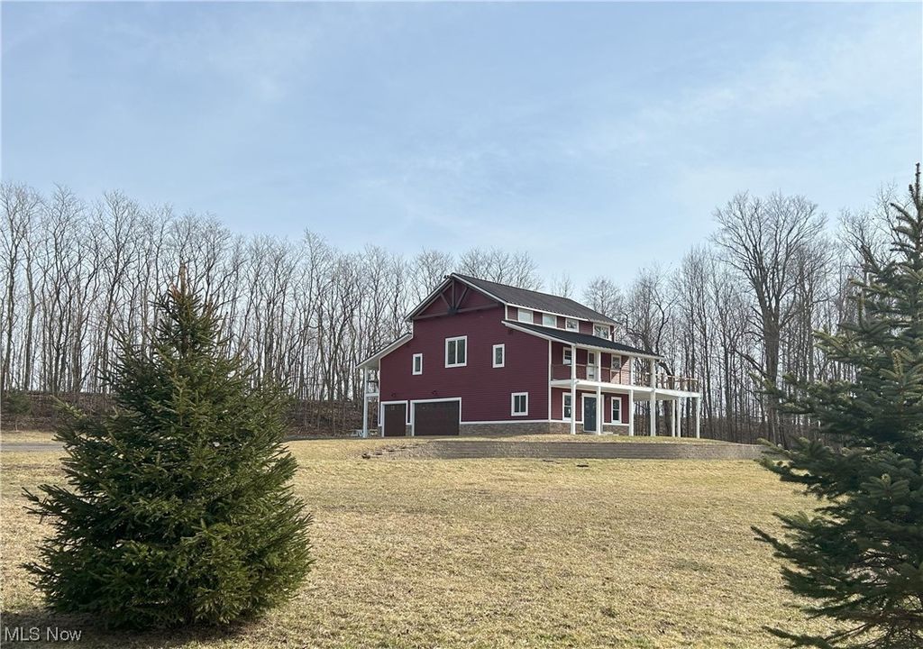 11905 Bass Lake Rd, Chardon, OH 44024 - See Est. Value, Schools & More