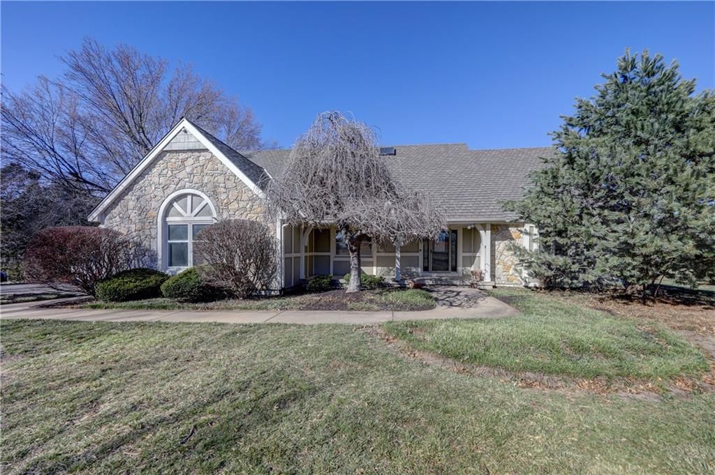 27400 Mason School Rd, Lees Summit, MO 64064 - See Est. Value, Schools ...