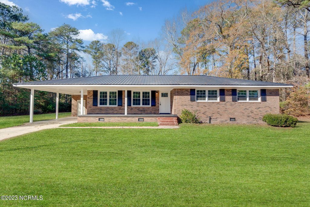 1436 Patterson Road, Kinston, NC 28504 - See Est. Value, Schools & More