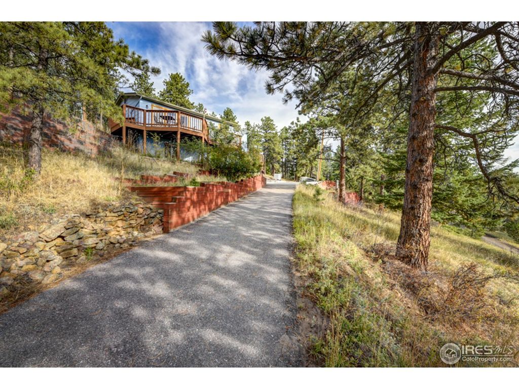 11773 Hillcrest Rd, Golden, CO 80403 - See Est. Value, Schools & More