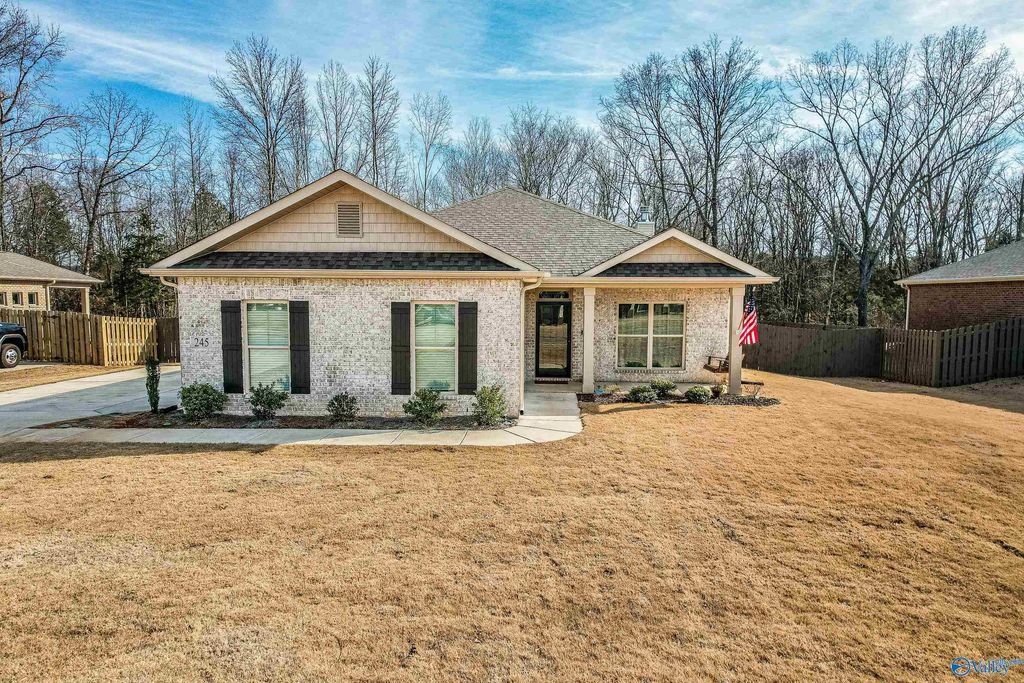 245 Dinner Tree Sq, Huntsville, AL 35811 - See Est. Value, Schools & More